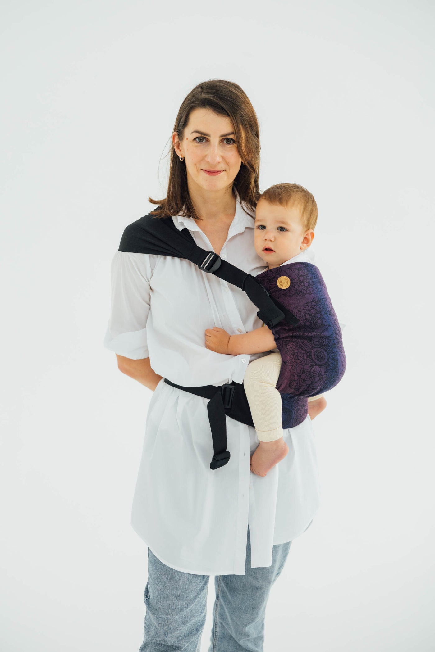 Mama & Roo's Babywearing Baby Carriers