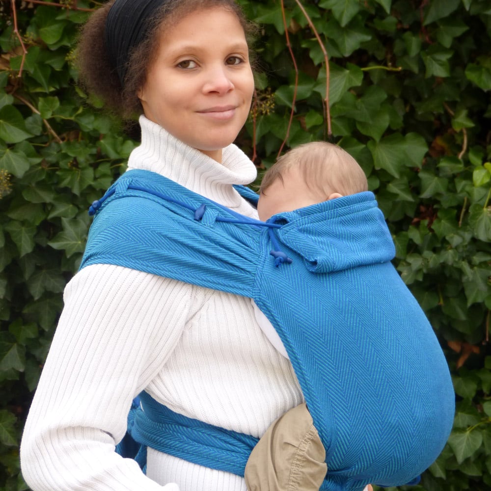 Mama & Roo's Babywearing Baby Carriers