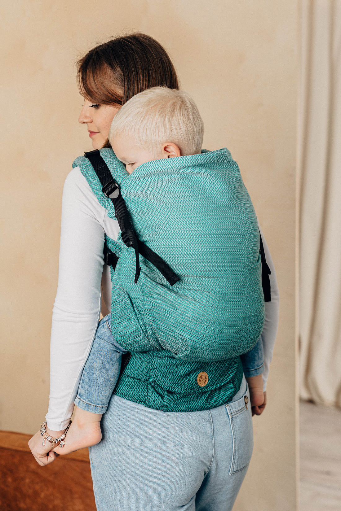 Preschool Carrier – Mama & Roo's